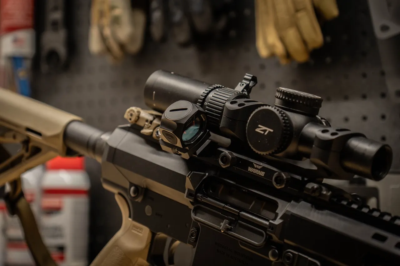 H.A.L.O Enclosed Aspherical Reflex Sight - ZeroTech Optics USA